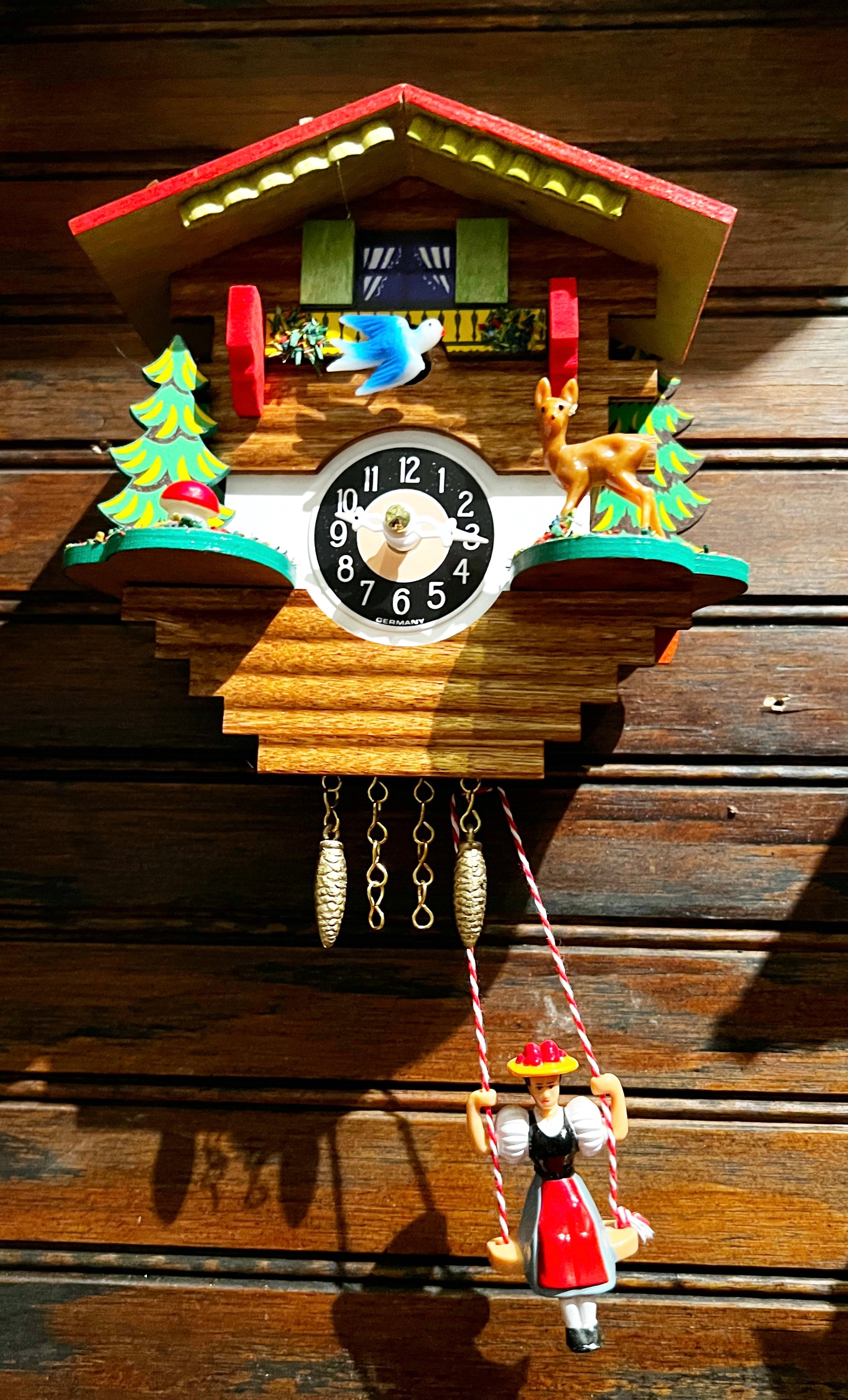 swing pendulum clock